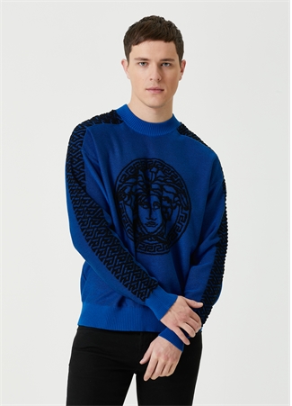 Versace Erkek Mavi Logo Jakarlı Kazak 50 IT Versace Erkek Mavi Logo Jakarlı Kazak 50 IT