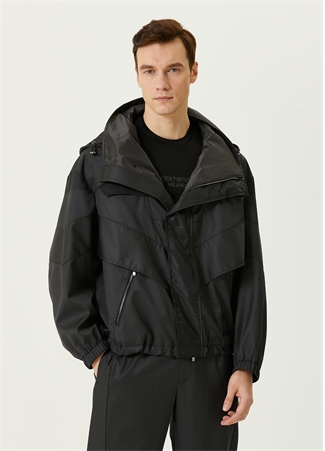 Emporio Armani Erkek Antrasit Kapüşonlu Şerit Desenli Yün Ceket Gri 54 IT Emporio Armani Erkek Antrasit Kapüşonlu Şerit Desenli Yün Ceket Gri 54 IT
