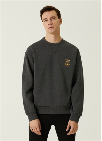 Dolce&Gabbana Erkek Antrasit İşlemeli Patch Detaylı Sweatshirt Gri 44 IT Dolce&Gabbana Erkek Antrasit İşlemeli Patch Detaylı Sweatshirt Gri 44 IT