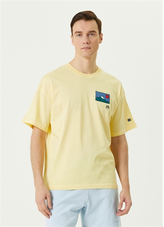 Fifty Pieces Erkek Sarı Logo Detaylı Düşük Omuzlu T-shirt L EU