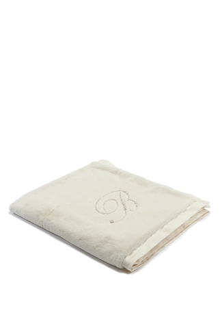 Blumarine Home Maesta Beyaz Logolu Throw Blumarine Home Maesta Beyaz Logolu Throw