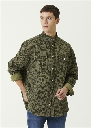 Balmain Erkek Haki Siyah Dik Yaka Logo Desenli Dış Gömlek 40 IT Balmain Erkek Haki Siyah Dik Yaka Logo Desenli Dış Gömlek 40 IT