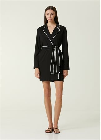 House of Silk Kadın Siyah Biye Detaylı Pijama Üstü L EU House of Silk Kadın Siyah Biye Detaylı Pijama Üstü L EU