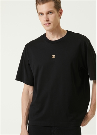 Dolce&Gabbana Erkek Siyah Logo Formlu Gold Aksesuarlı T-shirt 44 IT Dolce&Gabbana Erkek Siyah Logo Formlu Gold Aksesuarlı T-shirt 44 IT