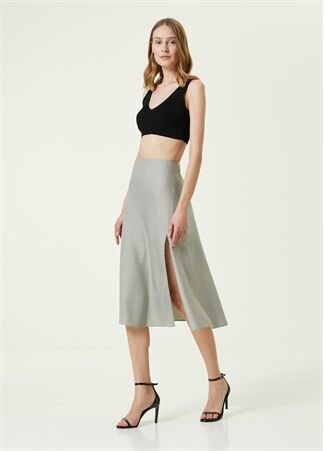 Academia Kadın Gri Yırtmaçlı Midi Saten Etek 34