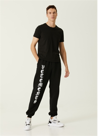 VETEMENTS Erkek Siyah Logo Baskılı Eşofman Altı S EU