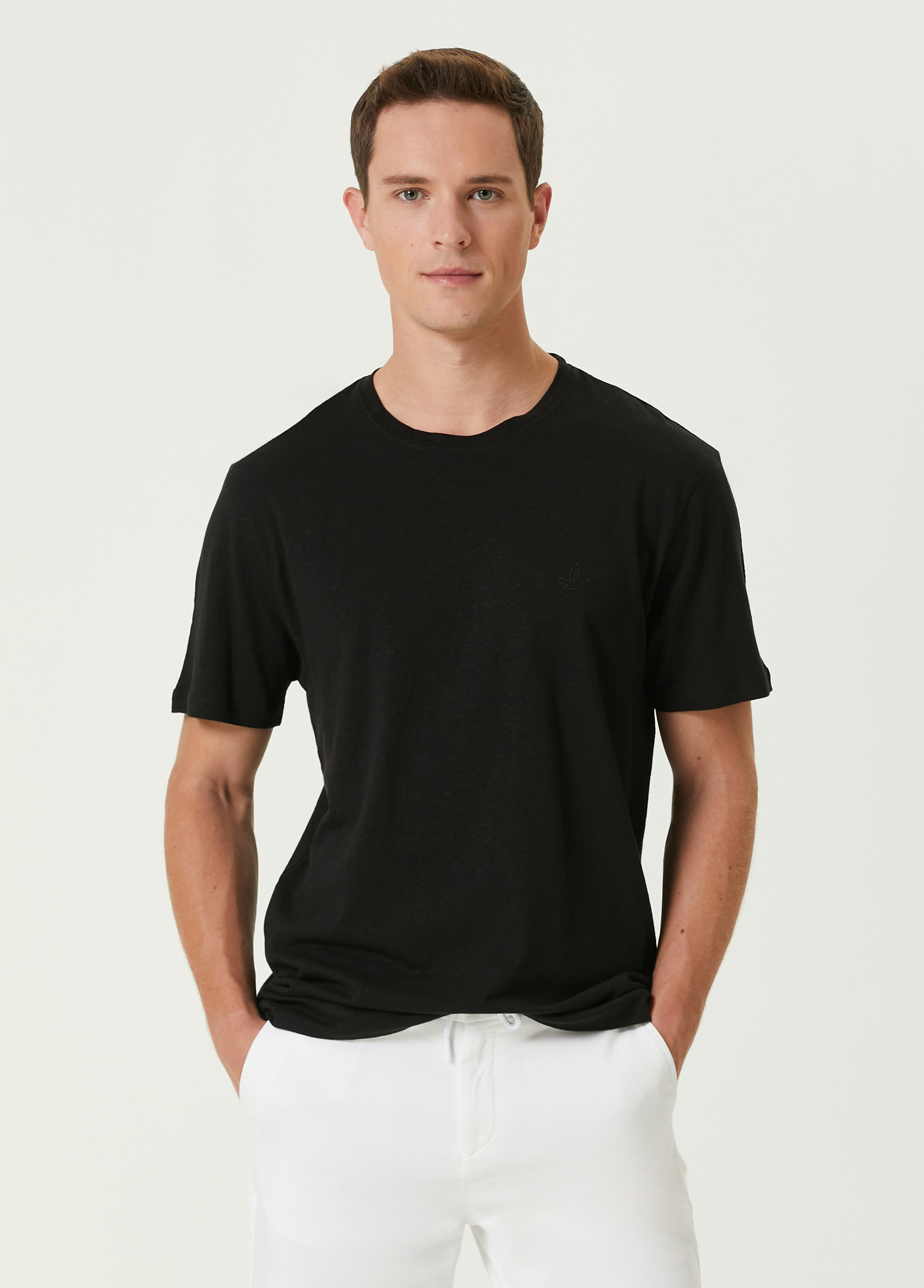 Beymen Club - Black Logo Detailed T-shirt - Black
