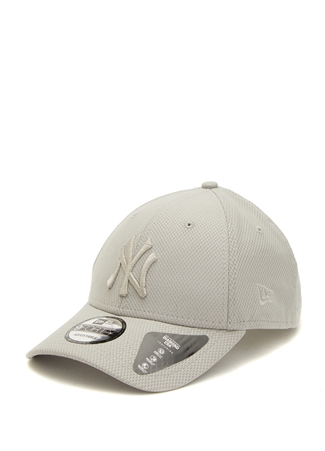 New Era Erkek Diamond Essential 940 Neyyan Gri Şapka EU New Era Erkek Diamond Essential 940 Neyyan Gri Şapka EU