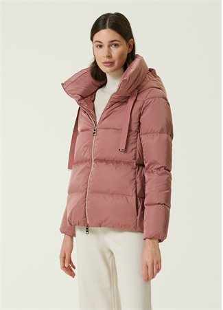 Herno Kadın Pembe Kapüşonlu Saten Puff Mont 44 IT Herno Kadın Pembe Kapüşonlu Saten Puff Mont 44 IT