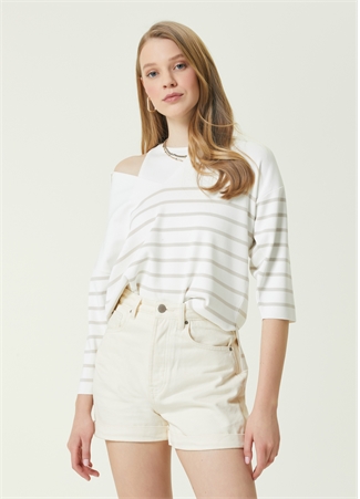 Beymen Club Kadın Beyaz Polo Yaka Çizgili Bol Kesim Kazak Xs Beymen Club Kadın Beyaz Polo Yaka Çizgili Bol Kesim Kazak Xs