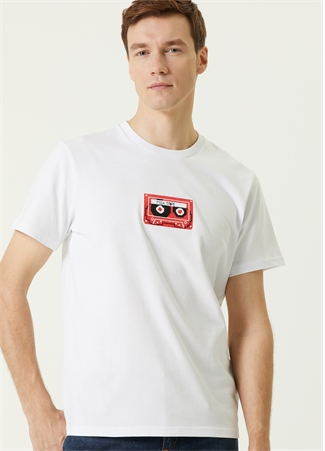 Academia Erkek Mixtape Beyaz Etamin Nakışlı Logolu T-shirt XS EU Academia Erkek Mixtape Beyaz Etamin Nakışlı Logolu T-shirt XS EU