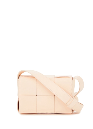 Bottega Veneta Kadın Somon Örgü Dokulu Deri Omuz Çantası Pembe Eu Bottega Veneta Kadın Somon Örgü Dokulu Deri Omuz Çantası Pembe Eu