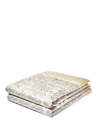 Etro Home Bej Etnik Desenli 270x270 Yatak Örtüsü Etro Home Bej Etnik Desenli 270x270 Yatak Örtüsü