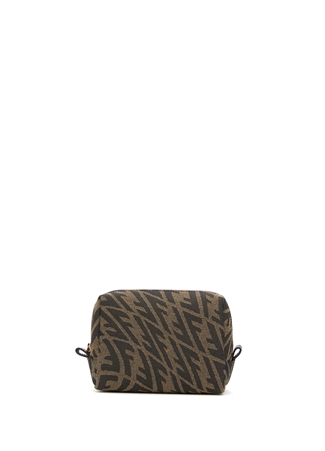 Fendi Kadın Small Kahverengi Logo Motifli Makyaj Çantası EU Fendi Kadın Small Kahverengi Logo Motifli Makyaj Çantası EU