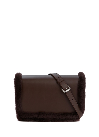 Beymen Club Kadın Kahverengi Peluş Detaylı Deri Omuz Çantası EU Beymen Club Kadın Kahverengi Peluş Detaylı Deri Omuz Çantası EU