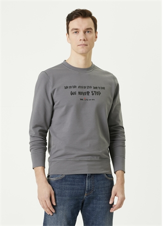 Kiton Erkek Gri Slogan Baskılı Logolu Sweatshirt M EU Kiton Erkek Gri Slogan Baskılı Logolu Sweatshirt M EU