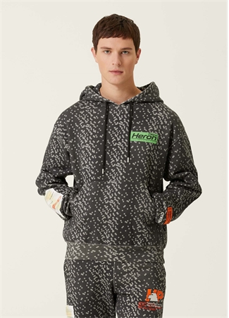 Heron Preston Erkek Siyah Kapüşonlu Mikro Desenli Logolu Sweatshirt XS EU Heron Preston Erkek Siyah Kapüşonlu Mikro Desenli Logolu Sweatshirt XS EU