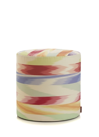 Missoni Home Alicante Colorblocked Desenli Puf Çok Renkli Missoni Home Alicante Colorblocked Desenli Puf Çok Renkli