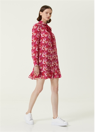 Red Valentino Kadın Pembe Kalp Desenli Mini İpek Elbise 42 IT Red Valentino Kadın Pembe Kalp Desenli Mini İpek Elbise 42 IT