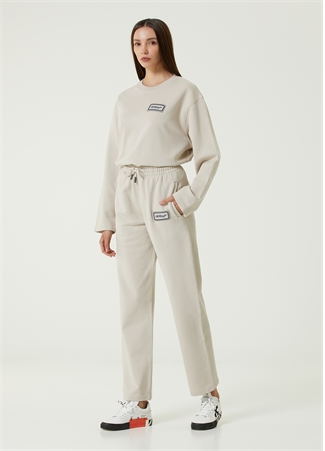 Off-White Kadın Bej Boru Paça Eşofman Altı XS EU Off-White Kadın Bej Boru Paça Eşofman Altı XS EU