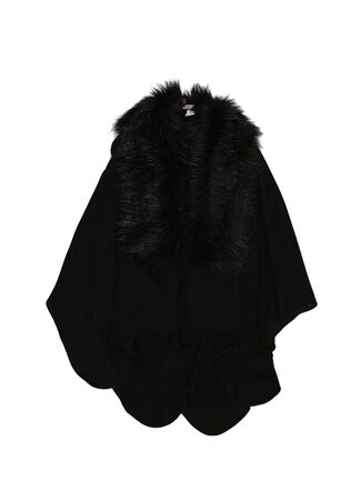 Gaynor Kadın Siyah Yaka Detaylı Şal EU Gaynor Kadın Siyah Yaka Detaylı Şal EU