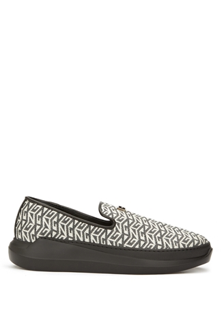 Giuseppe Zanotti Erkek Siyah Beyaz Logolu Deri Loafer 39.5 EU Giuseppe Zanotti Erkek Siyah Beyaz Logolu Deri Loafer 39.5 EU