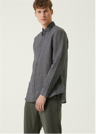 Beymen Collection Erkek Comfort Fit Antrasit Düğmeli Yaka Keten Gömlek Gri S EU Beymen Collection Erkek Comfort Fit Antrasit Düğmeli Yaka Keten Gömlek Gri S EU