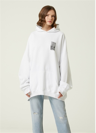 Balenciaga Kadın Oversize Beyaz Kapüşonlu Logolu Sweatshirt XXS EU Balenciaga Kadın Oversize Beyaz Kapüşonlu Logolu Sweatshirt XXS EU