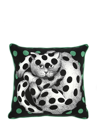 Fornasetti Siyah Kedi Baskılı 45x45 cm İpek Dekoratif Yastık Fornasetti Siyah Kedi Baskılı 45x45 cm İpek Dekoratif Yastık