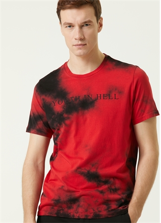 Academia Erkek Youth In Hell Kırmızı Batik Desenli T-shirt XS EU