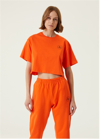 Dahlia Bianca Kadın Kırmızı Bisiklet Yaka Crop T-shirt XS EU Dahlia Bianca Kadın Kırmızı Bisiklet Yaka Crop T-shirt XS EU