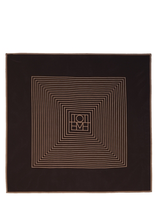Toteme Kadın Kahverengi Logo Baskılı İpek Şal Eu