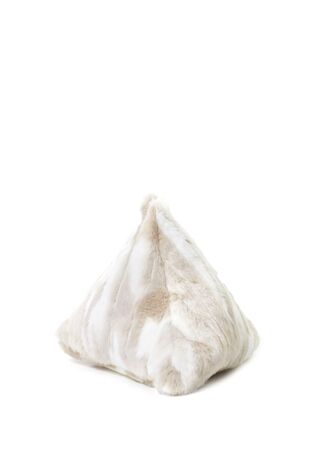 Mxhome S Bej Piramit Formlu Puf