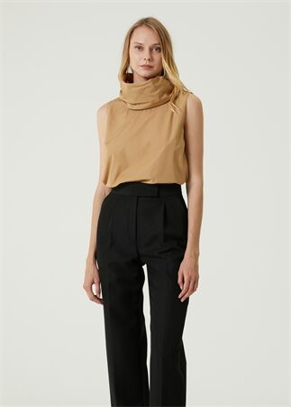 The Row Kadın Bej Balıkçı Yaka Kolsuz Bluz 2 US