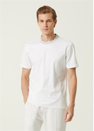 Brunello Cucinelli Erkek Beyaz Yakası Renk Detaylı T-shirt S Brunello Cucinelli Erkek Beyaz Yakası Renk Detaylı T-shirt S