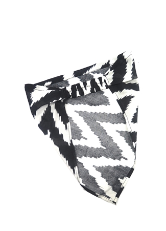 Gaios Design Kadın Otanti Yeşil Beyaz Desenli İpek Bandana Siyah EU Gaios Design Kadın Otanti Yeşil Beyaz Desenli İpek Bandana Siyah EU
