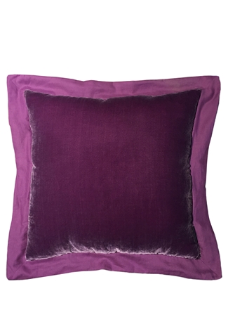 Atölye11 Mor 50x50 cm İpek Kadife Dekoratif Yastık Çok Renkli Atölye11 Mor 50x50 cm İpek Kadife Dekoratif Yastık Çok Renkli