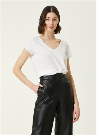 Allsaints Kadın Emelyn Tonic Beyaz V Yaka T-shirt Xs Eu Allsaints Kadın Emelyn Tonic Beyaz V Yaka T-shirt Xs Eu