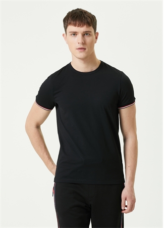 Moncler Erkek Siyah Logo Şeritli T-shirt S EU Moncler Erkek Siyah Logo Şeritli T-shirt S EU
