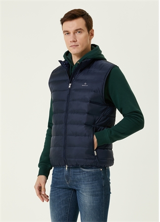 Gant Erkek Lacivert Logo Detaylı Mont S EU Gant Erkek Lacivert Logo Detaylı Mont S EU