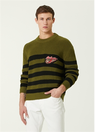 Balmain Erkek Siyah Haki Şeritli Logo Patchli Yün Kazak L EU Balmain Erkek Siyah Haki Şeritli Logo Patchli Yün Kazak L EU