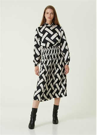 Beymen Club Kadın Siyah Beyaz Desenli Pilili Midi Elbise 42