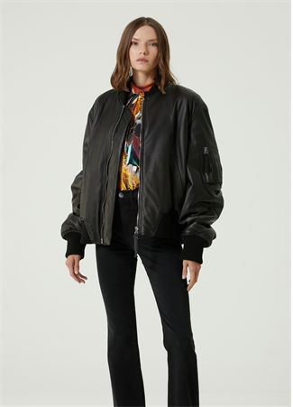 The Attico Kadın Siyah Cep Detaylı Deri Ceket 40 IT The Attico Kadın Siyah Cep Detaylı Deri Ceket 40 IT