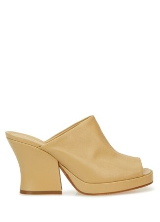 Bottega Veneta Kadın Stack Bej Deri Terlik 37.5 EU