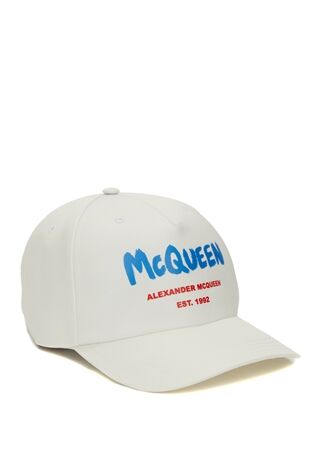 Alexander McQueen Erkek Beyaz Logo Baskılı Şapka Mavi M EU Alexander McQueen Erkek Beyaz Logo Baskılı Şapka Mavi M EU