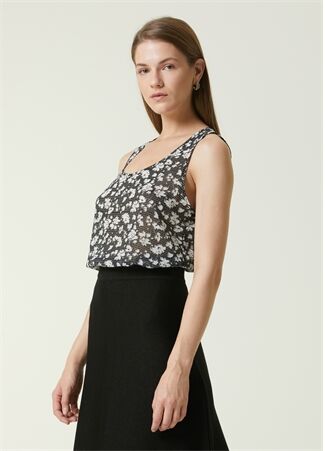 Beymen Club Kadın Siyah U Yaka Çiçekli Kolsuz Şifon Bluz S EU Beymen Club Kadın Siyah U Yaka Çiçekli Kolsuz Şifon Bluz S EU