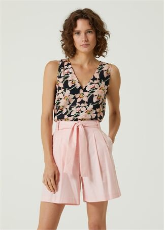 Beymen Club Kadın Pembe V Yaka Çiçekli Kolsuz Bluz S EU Beymen Club Kadın Pembe V Yaka Çiçekli Kolsuz Bluz S EU