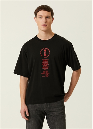 Dolce&Gabbana Erkek Siyah Kırmızı Logo Baskılı T-shirt 44 IT Dolce&Gabbana Erkek Siyah Kırmızı Logo Baskılı T-shirt 44 IT