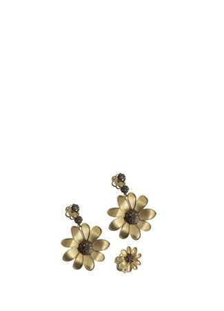 Nilgün Ata Kadın Papatya Formlu Altın Rengi Küpe EU