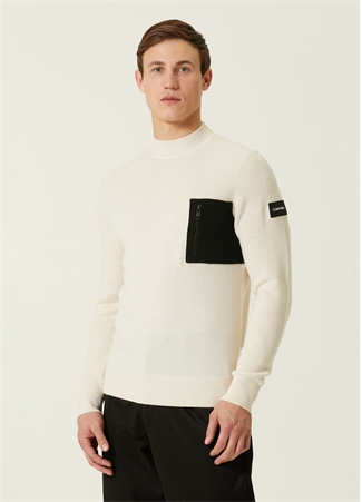 Calvin Klein Erkek Beyaz Logolu Garnili Cepli Yün Kazak XL EU Calvin Klein Erkek Beyaz Logolu Garnili Cepli Yün Kazak XL EU
